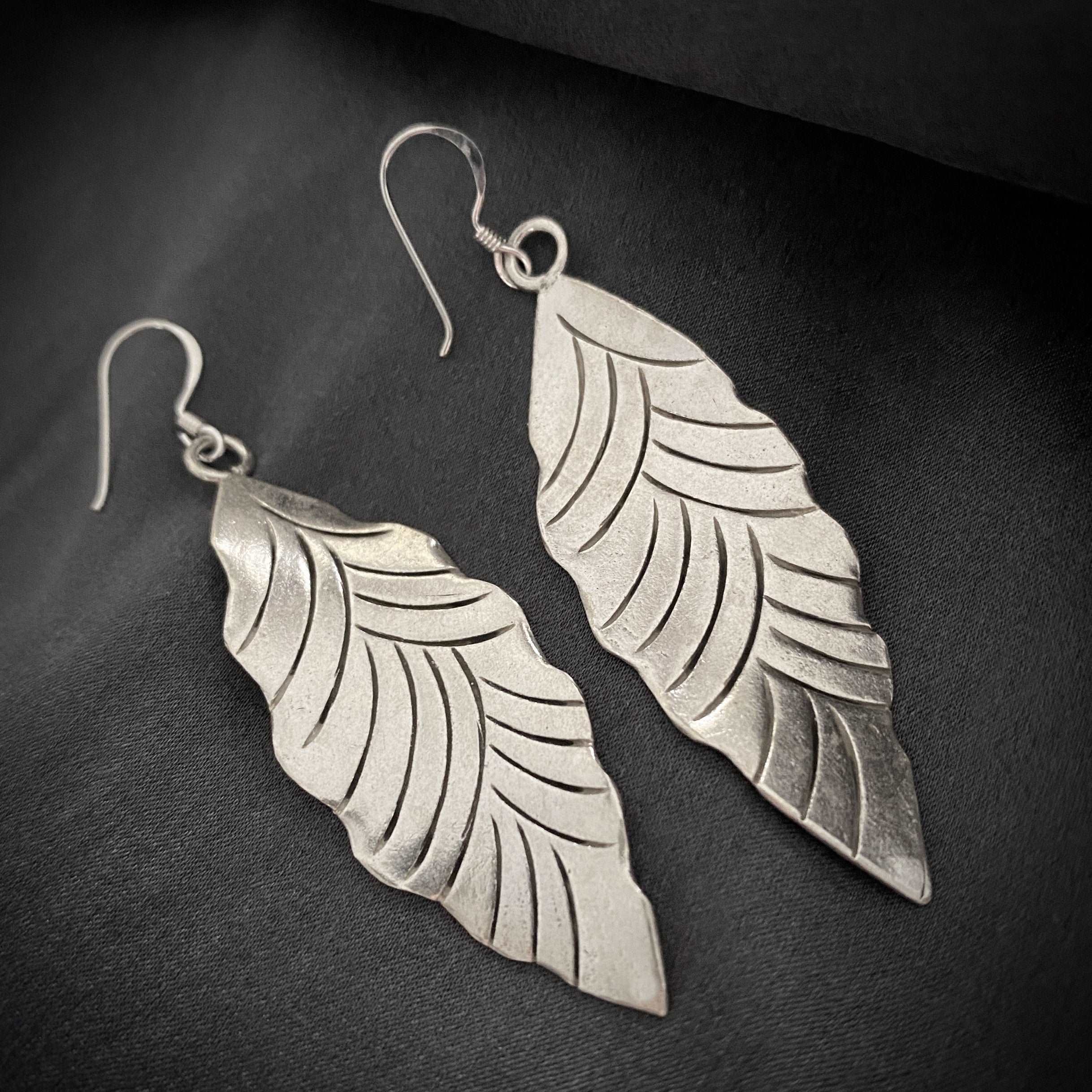 Hill Tribe • Savan Leaf Earrings – Blanc de Noir & Co.